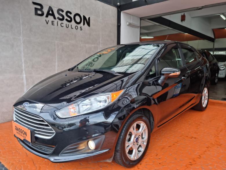 Basson Veículos Jundiaí - Ford - FIESTA SD 1.6 SE - Apaixonados por carros!