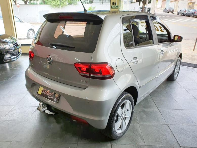 Select Veículos Jundiaí - VW - VolksWagen - FOX HIGHLINE 1.6 FLEX ...